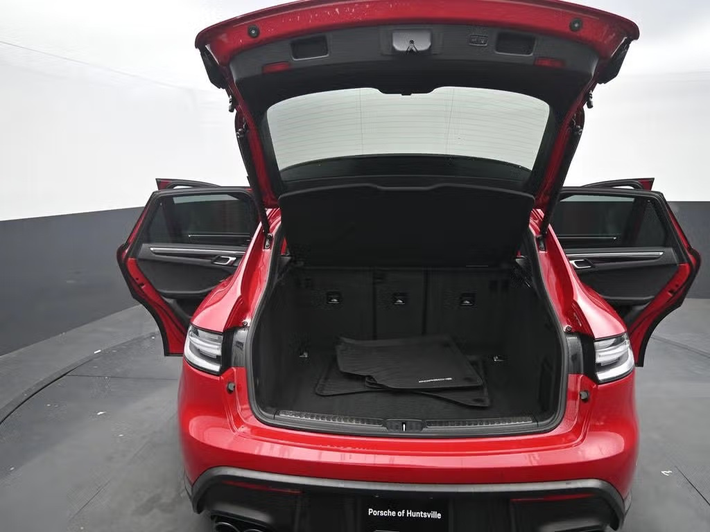 Christmas in Carmine Red: The 2025 Porsche Macan